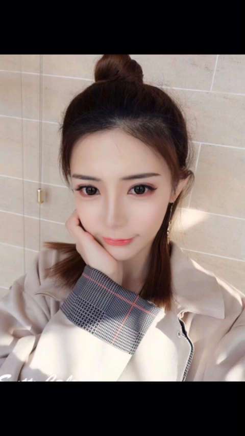 V聊图标
