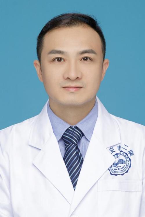 淮安眼科最厉害三个医生截图