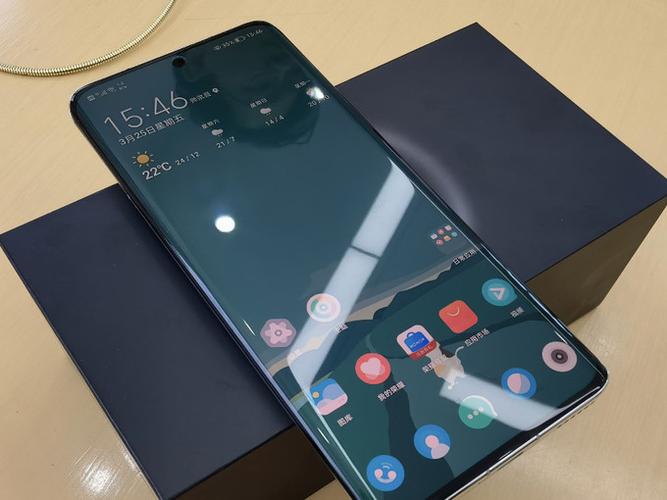 手机顶部一条缝是什么截图