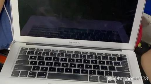 mac开机黑屏有滴声