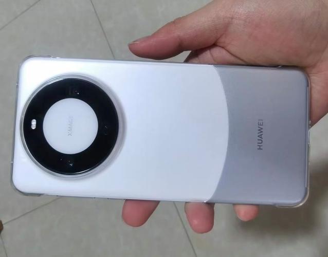 华为手mate60机放一年还能用吗