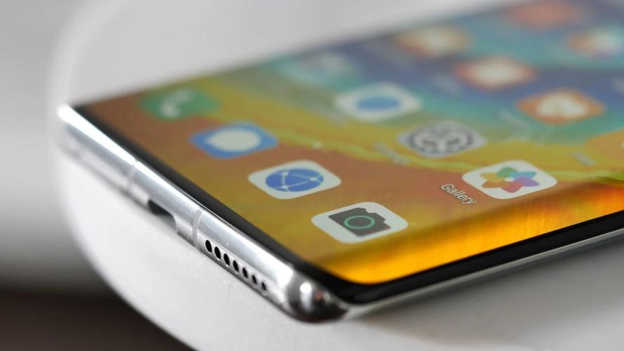 MATE40pro是双扬声器吗图标