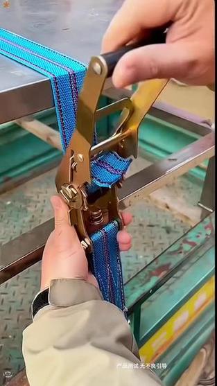 8字固定带怎么绑图标