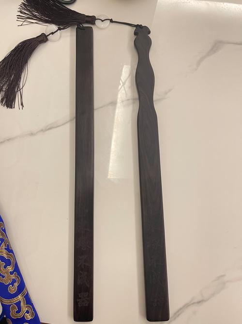 不锁屏的红烛教鞭截图