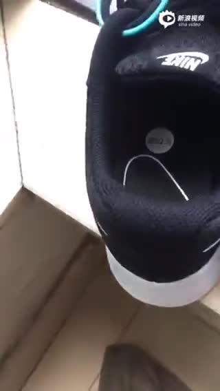 瑕疵屏幕可以买吗游戏截图