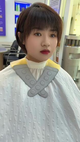 脸大剪什么发型好看