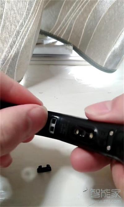 荣耀手环拆卸表带图标