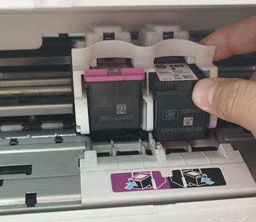 惠普2131更换墨盒图标