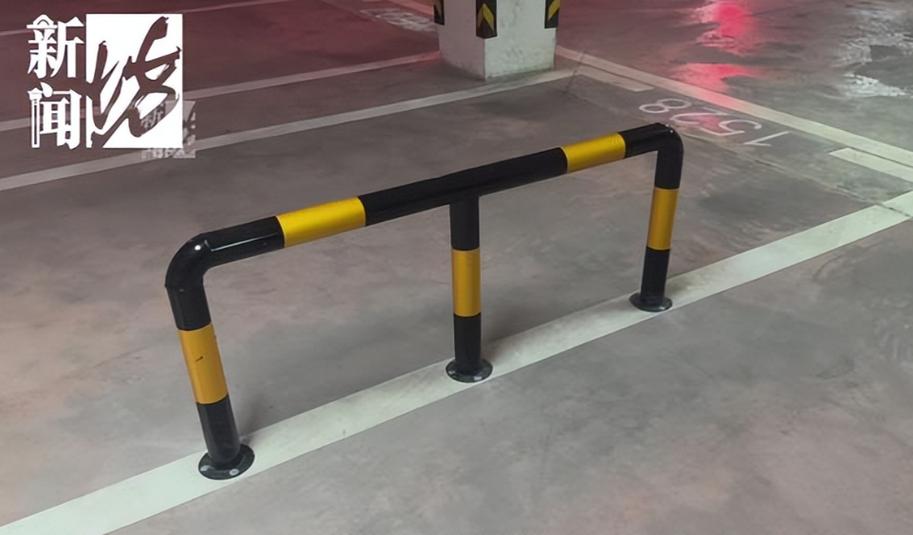 停车场围栏截图