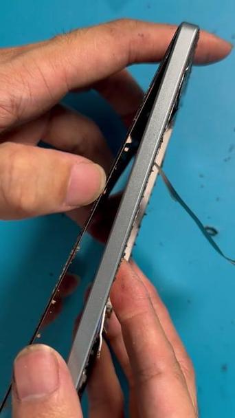 红米手机后盖碎了有必要换吗图标