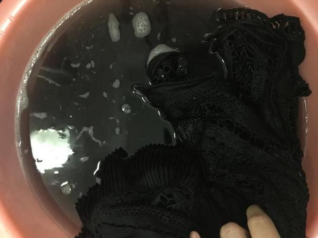 黑色衣服掉色严重怎么处理图标