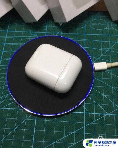 耳机放进充电仓不亮图标