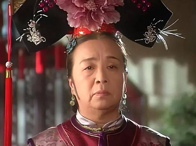 容嬷嬷多大了