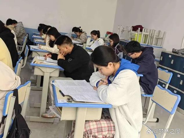 高中补课哪儿好图标