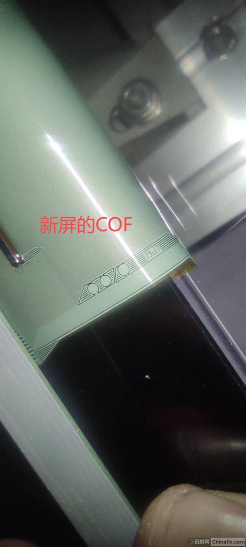 为什么拍照时手机屏幕老闪图标