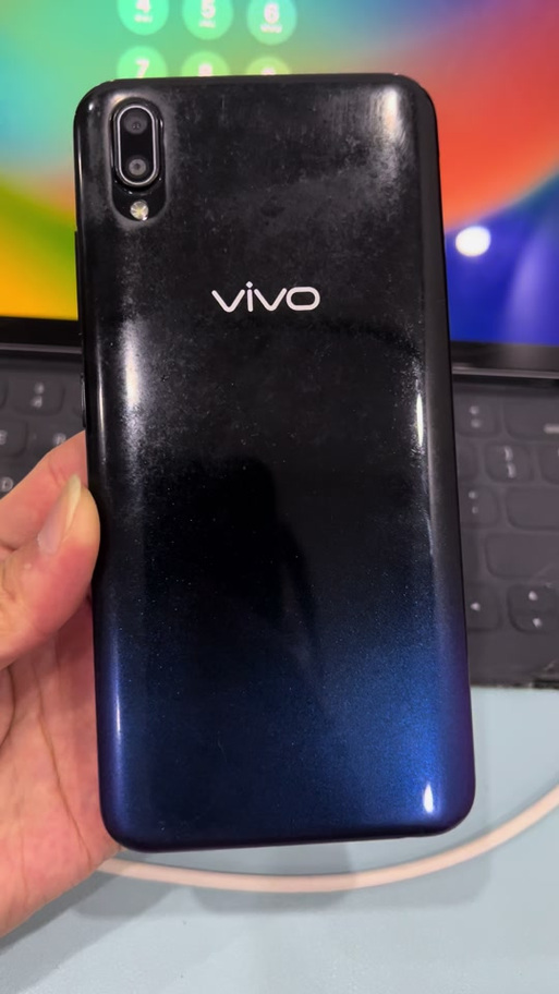 viv0丫93图片图标