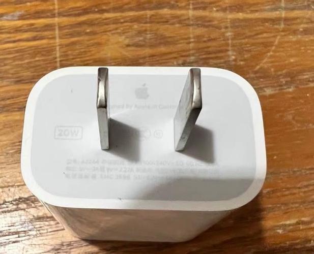 苹果充电器显示进水怎么办图标