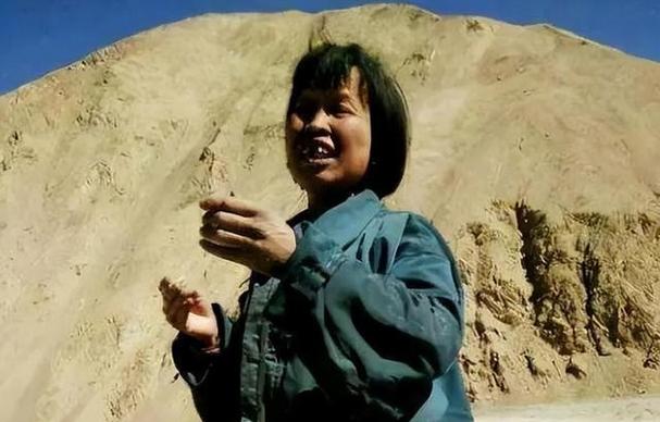 昆仑女神是哪里人图标
