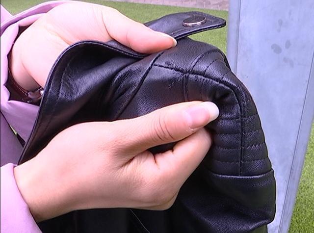 衣服撕裂了