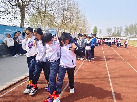 四人五足正确走法图截图