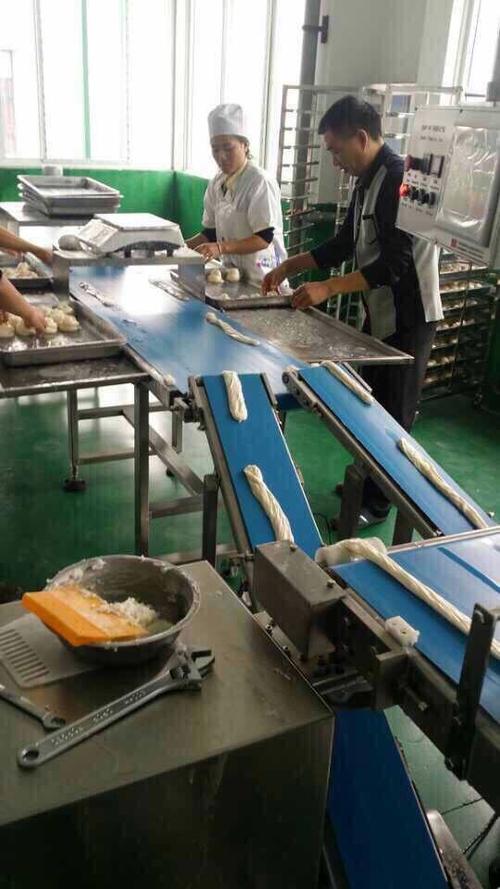 小型鸡蛋灌饼压饼机图标