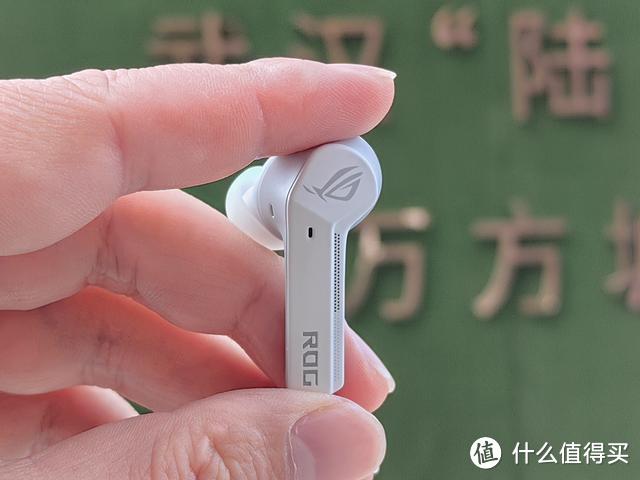 蓝牙耳机0.3秒的延迟大不大呀