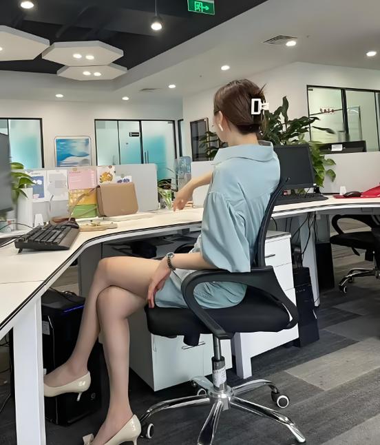 沃尔玛现金房文员要做什么图标