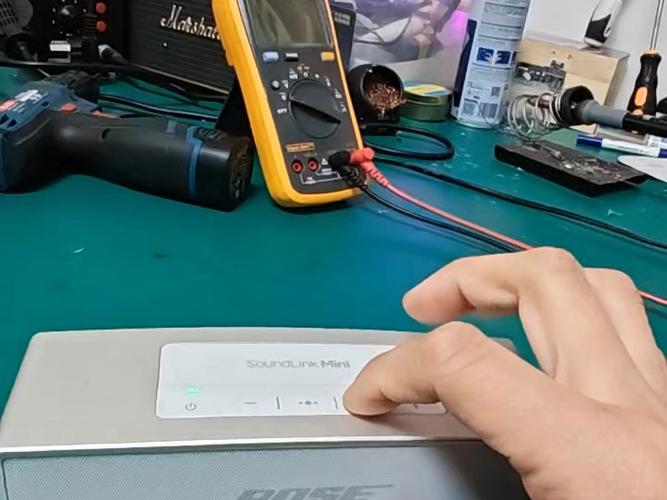 bose蓝牙音箱充不进去电图标