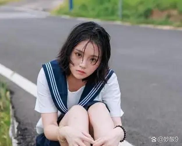 女生说对男人不感兴趣图标