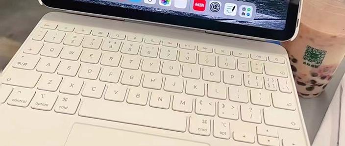 ipadair可以配键盘吗图标
