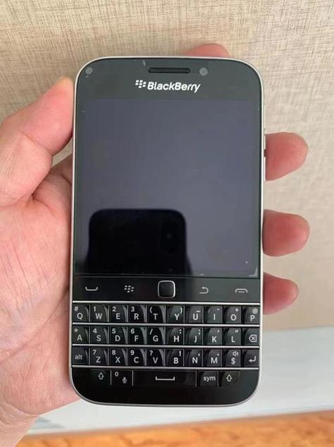 黑莓9900开不了机
