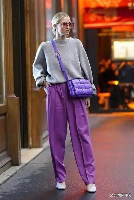 紫色裤子怎么搭配衣服图标