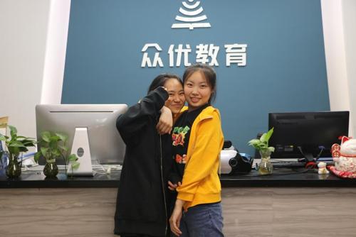 众梦教育集团图标