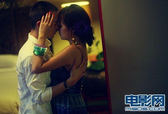 杜拉拉升职记徐静蕾吻戏图标
