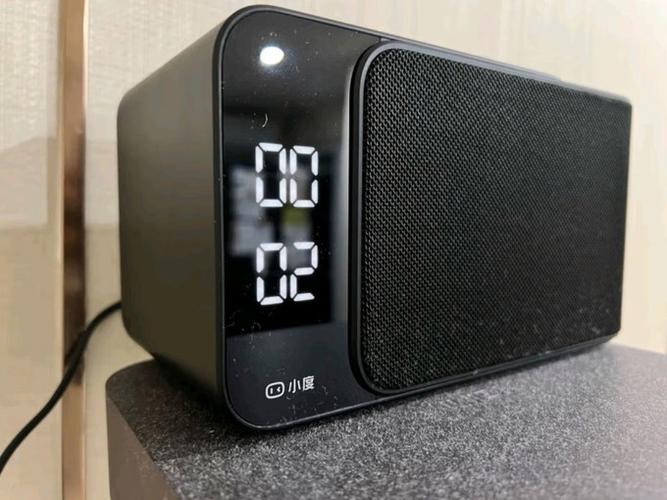 小度音箱白色和黑色区别图标
