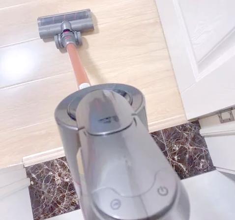 插板进水了可以用吹风机吹吗图标