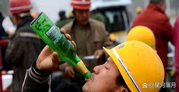 啤酒饮料矿泉水录音图标