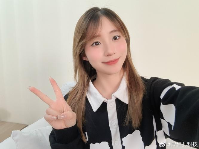 华为手机用什么美颜相机拍照好看截图