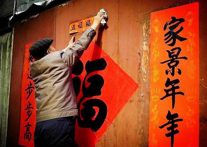 如何去除玻璃老旧贴纸图标