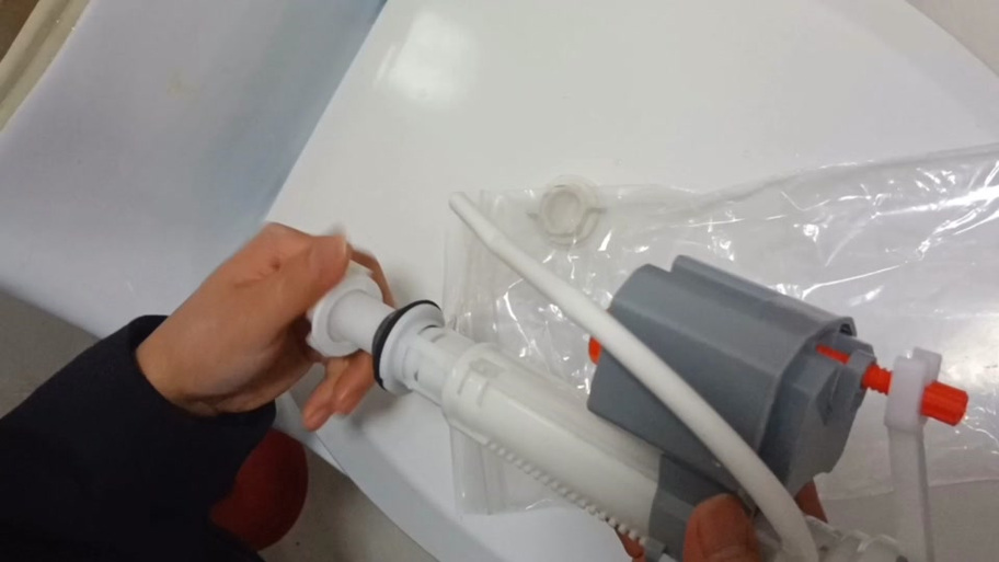 坐便器进水管拆卸视频图标