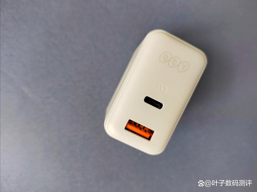 qcy蓝牙耳机充电仓充电充不进去图标