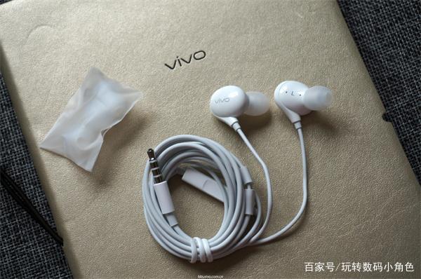 vivo手机插耳机进去没反应截图
