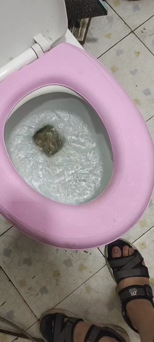 马桶冲水咕噜咕噜的下的慢截图
