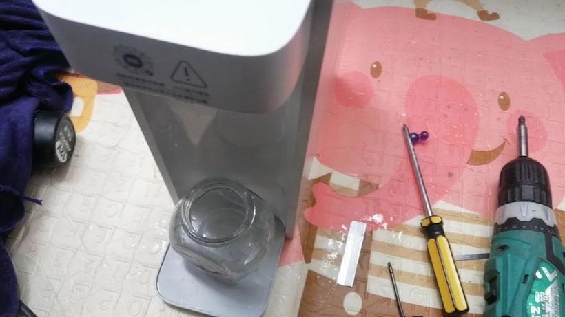 饮水机童锁解除步骤图标