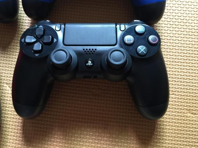ps4原装手柄是无线图标