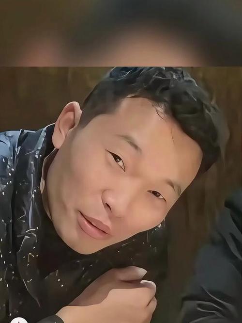 贼眉鼠眼表情包图标