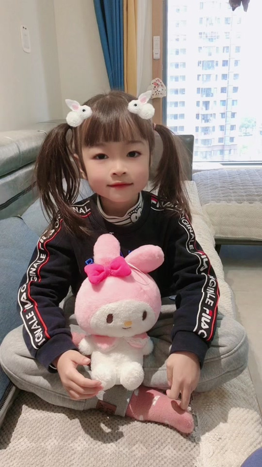 抖音萌宝晴一天能挣多少钱截图