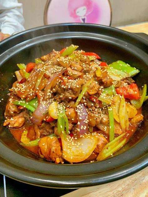 鸡公煲一年利润多少钱图标