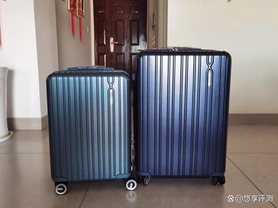 拉杆箱买黑色还是蓝色截图