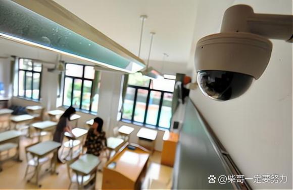 学校监控图片
